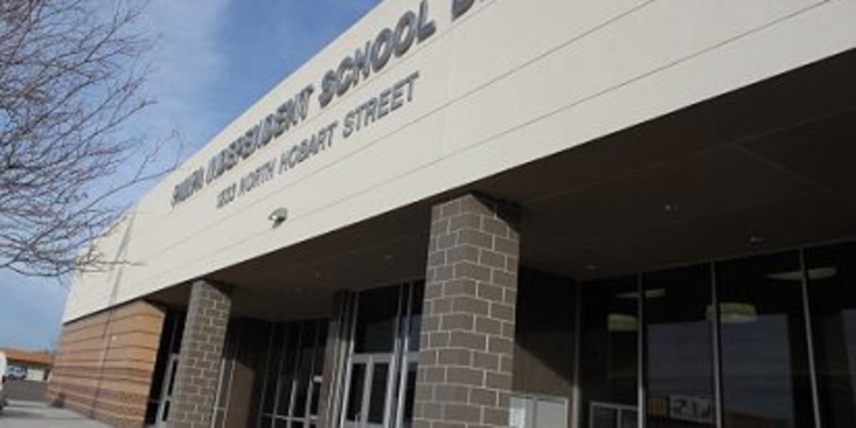 Pampa ISD issues lock out of Pampa Junior High due to law enforcement ... Pampa ISD issues lock out of Pampa Junior High due to law enforcement ...