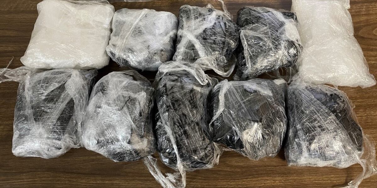 2 Arrested After Dps Finds Around 385 000 Worth Of Drugs During